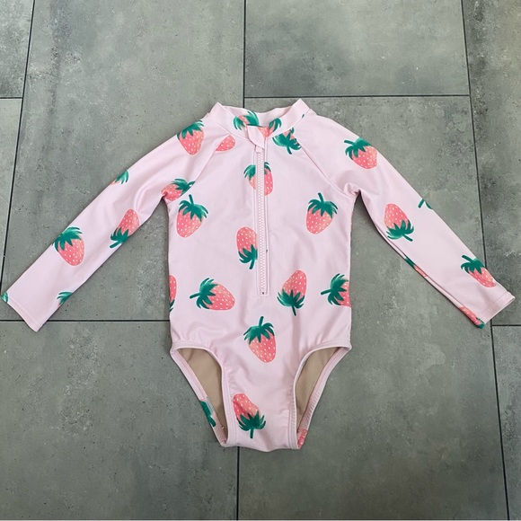Old Navy Swim Old Navy Swim One Piece Strawberry Print Swimsuit